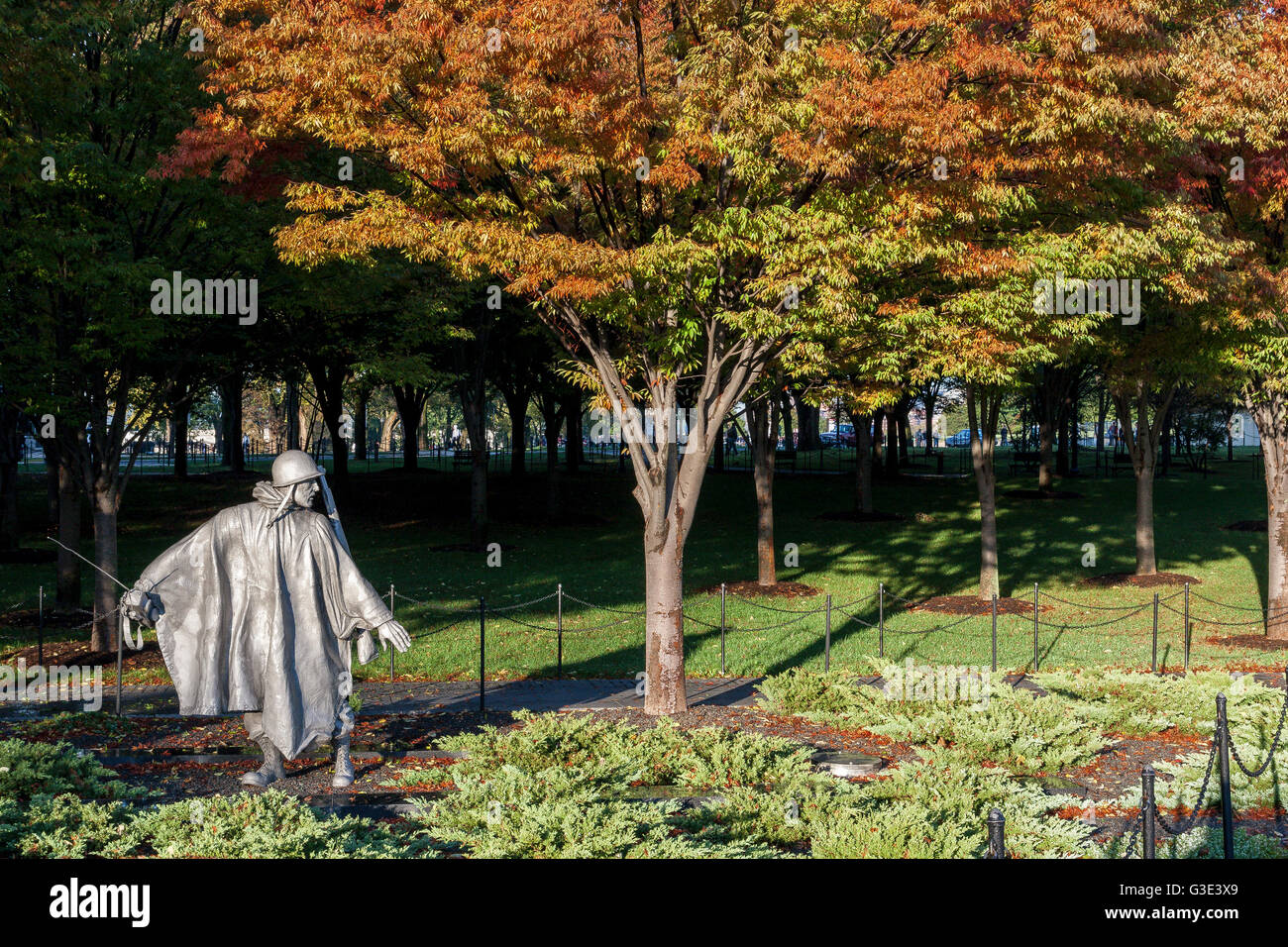 Ghostly steel statues of soldiers at the Korean War Veterans Memorial ...