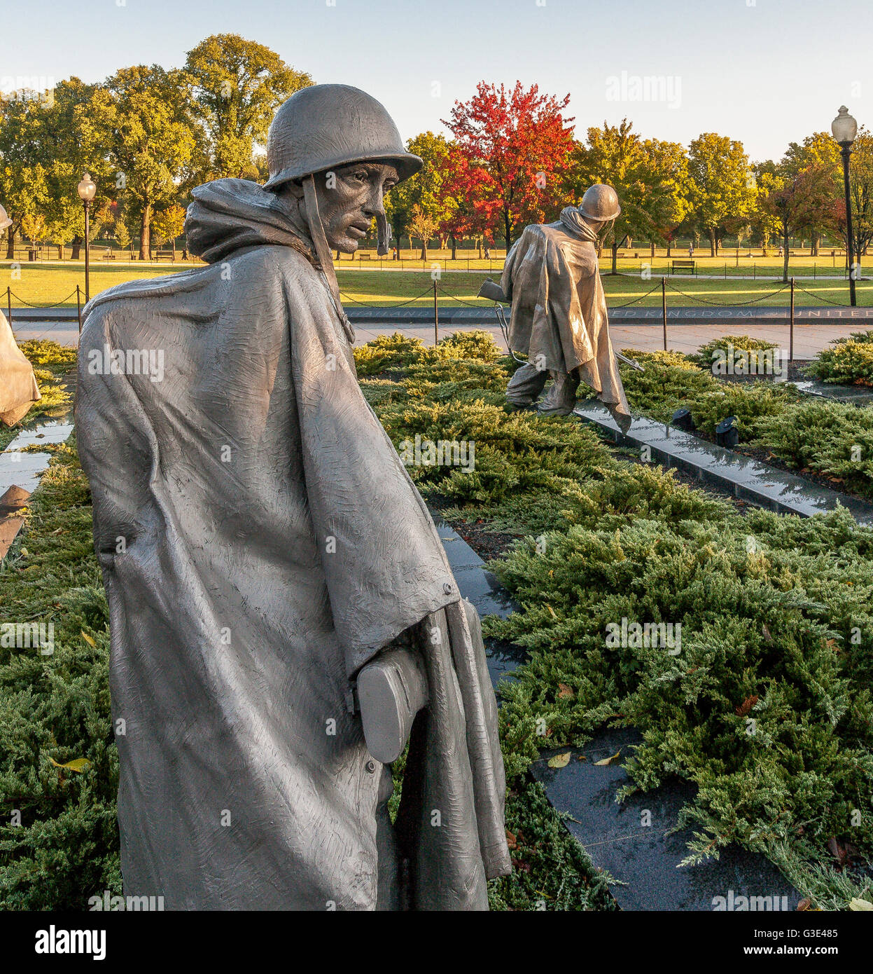 Ghostly steel statues of soldiers at the Korean War Veterans Memorial ...