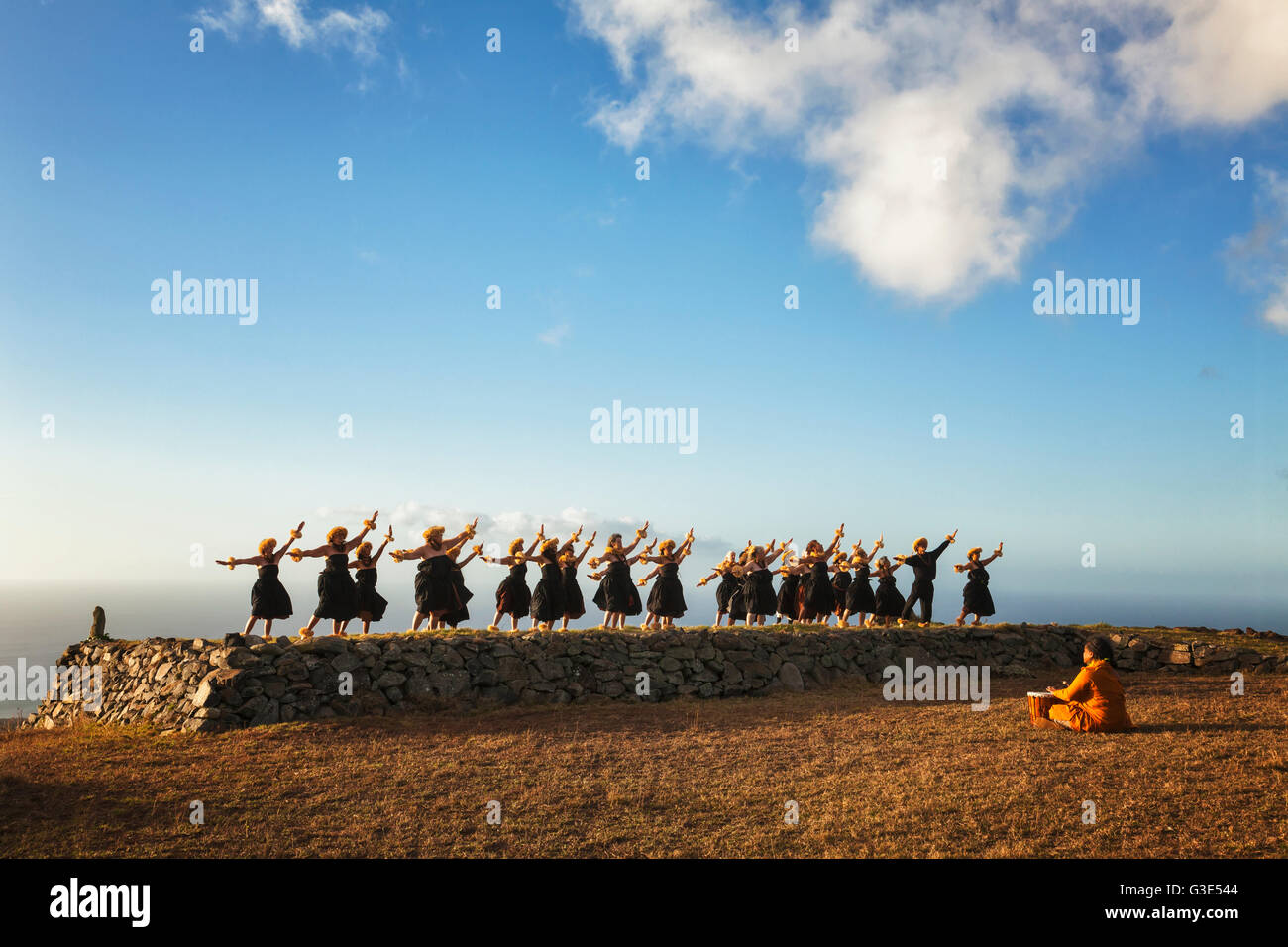 Hawaiian women hi-res stock photography and images - Alamy
