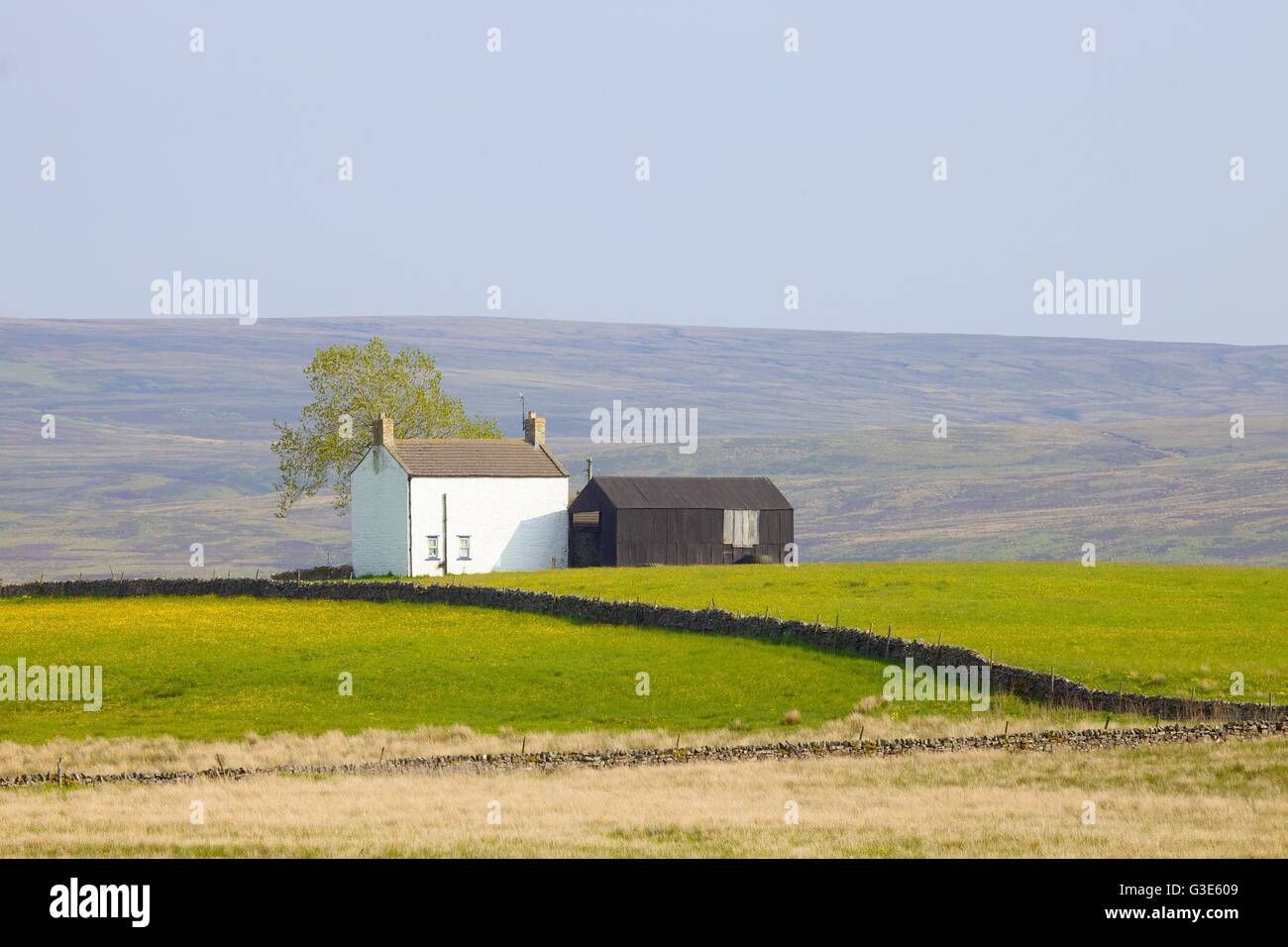 New england barn hi-res stock photography and images - Alamy
