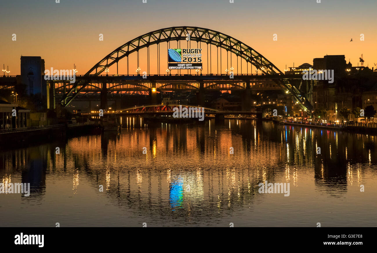 Tyne Bridge over River Tyne at sunset; Newcastle, Tyne and Wear ...