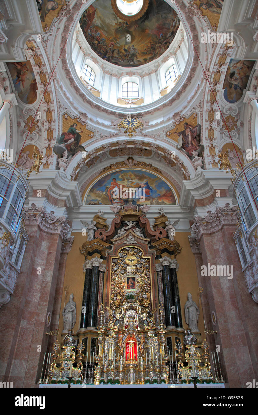 Austria, Tyrol, Innsbruck, St James Cathedral, interior Stock Photo - Alamy