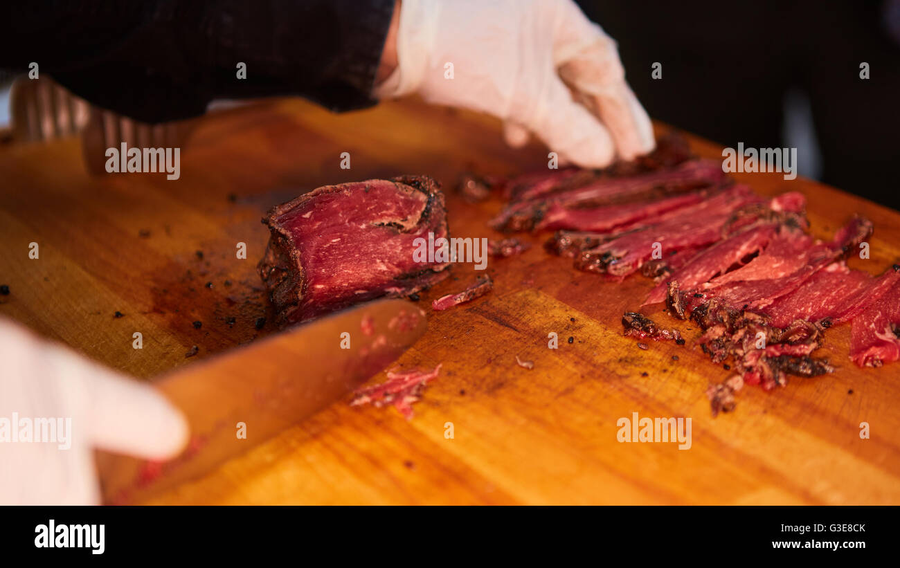 Professional beef slices hi-res stock photography and images - Alamy