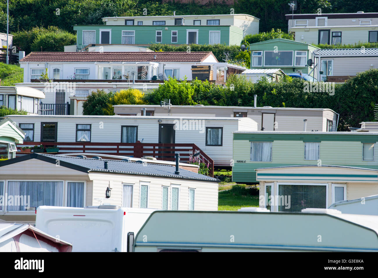 Overcrowded hi-res stock photography and images - Alamy