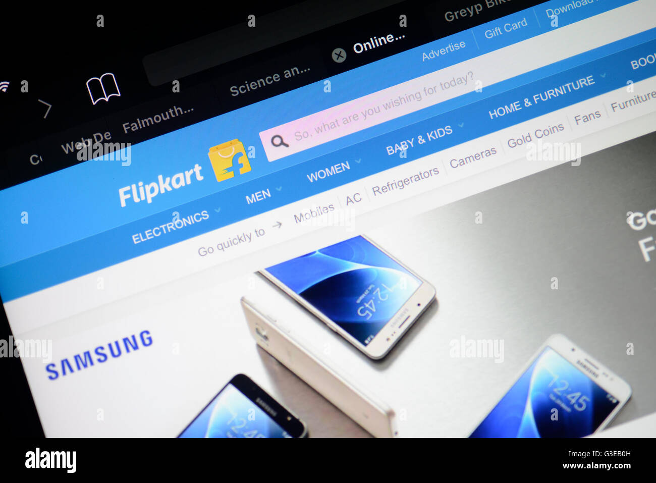 Popular Social media icons Flipkart.com Stock Photo - Alamy