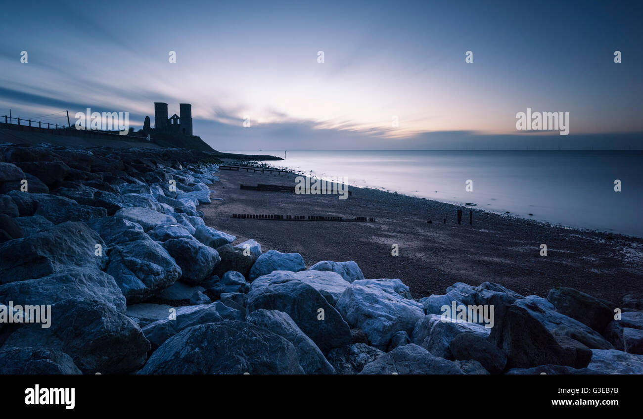 Reculver Towers Stock Photos & Reculver Towers Stock Images - Alamy