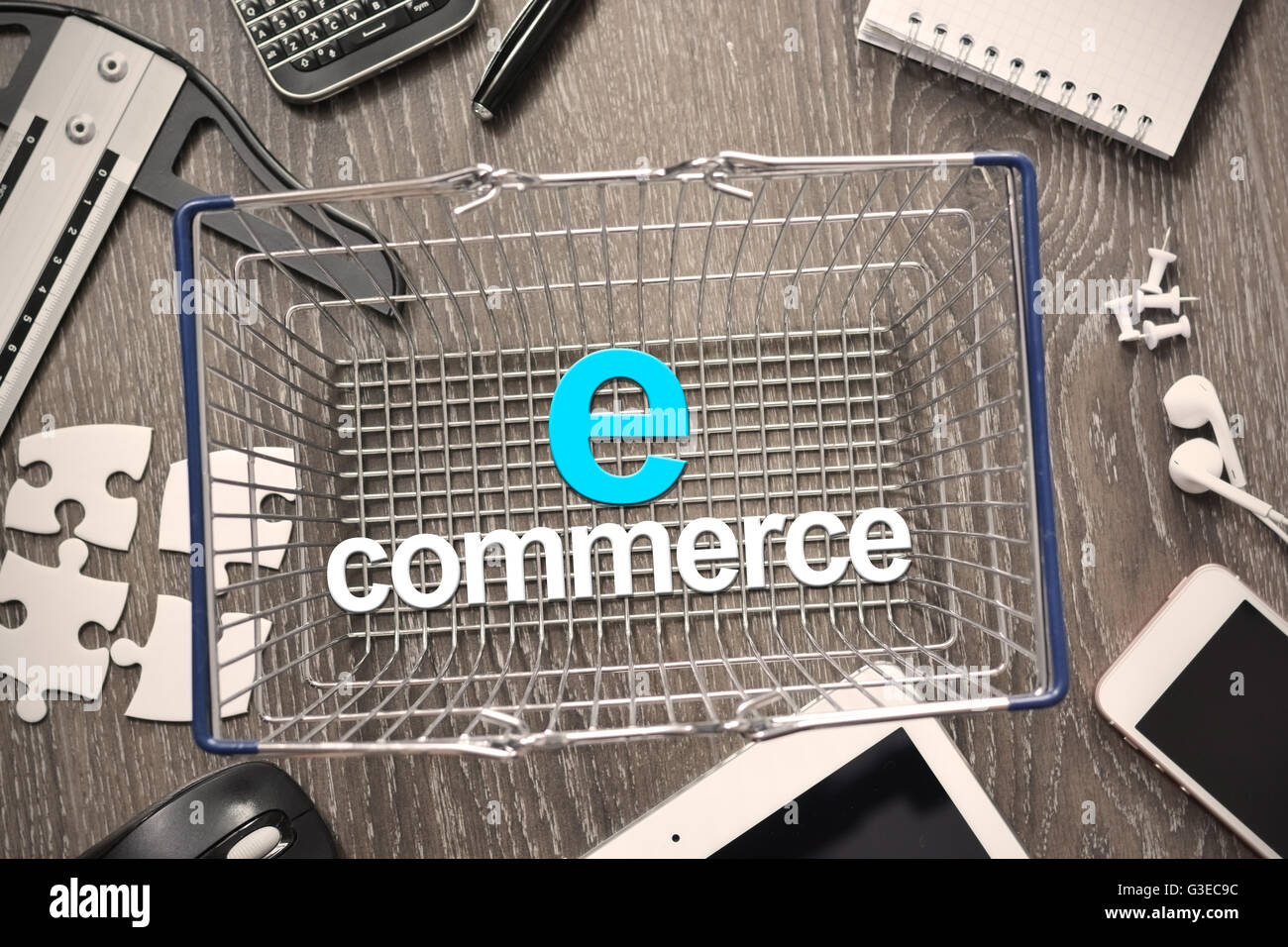 e-commerce concept with shopping cart Stock Photo - Alamy