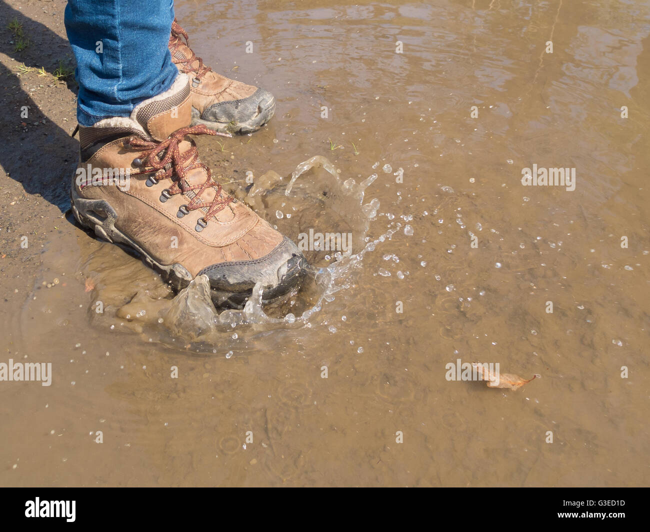 make a splash Stock Photo - Alamy