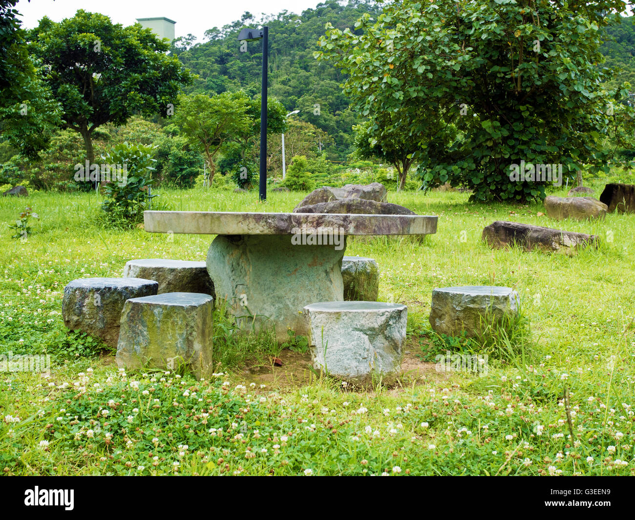 Seating at table hi-res stock photography and images - Alamy