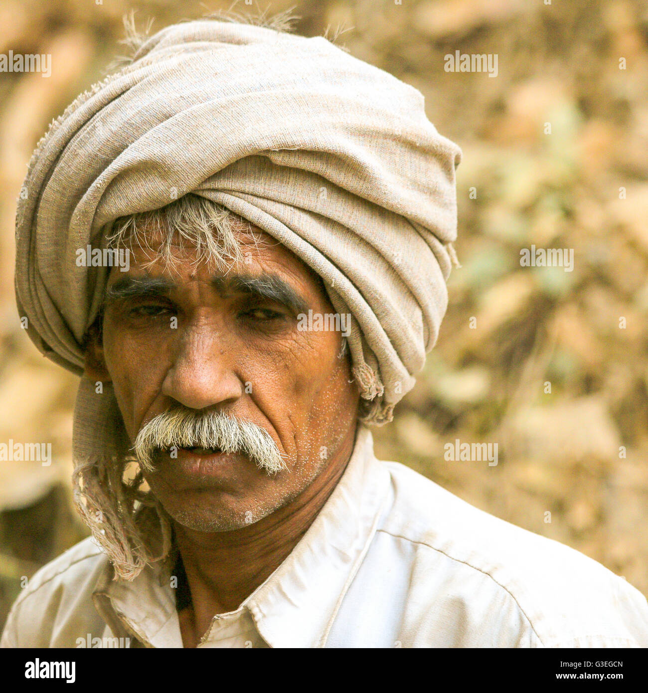 Untouchable man hi-res stock photography and images - Alamy