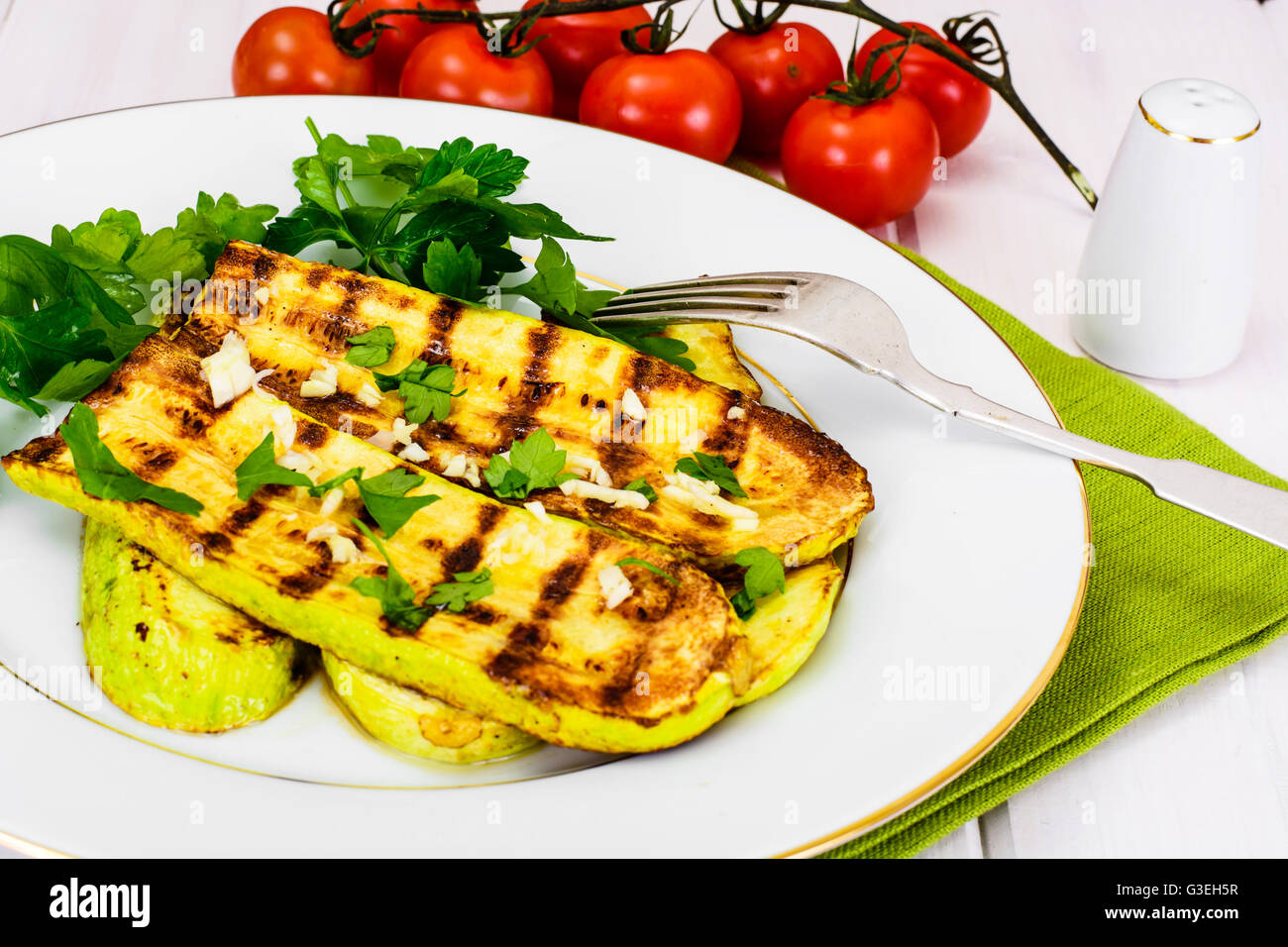 Courgettes Zucchini Grill Stock Photo - Alamy