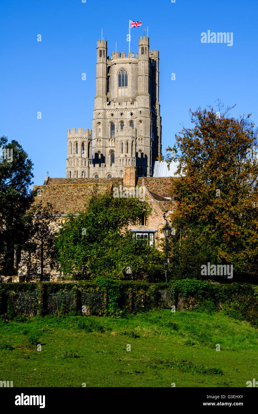 Ely cathedral cambridgeshire england hi-res stock photography and ...