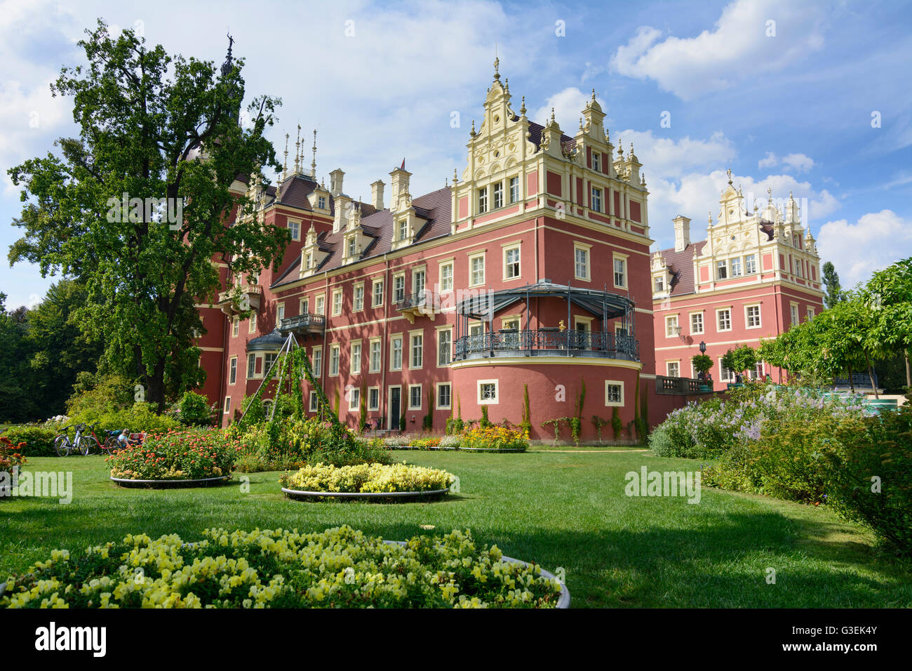 Muskau Park: New Palace, Germany, Sachsen, Saxony, , Bad Muskau Stock ...