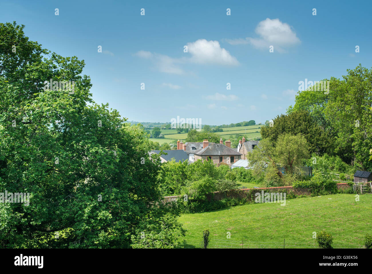 Rural village scene countryside hi-res stock photography and images - Alamy