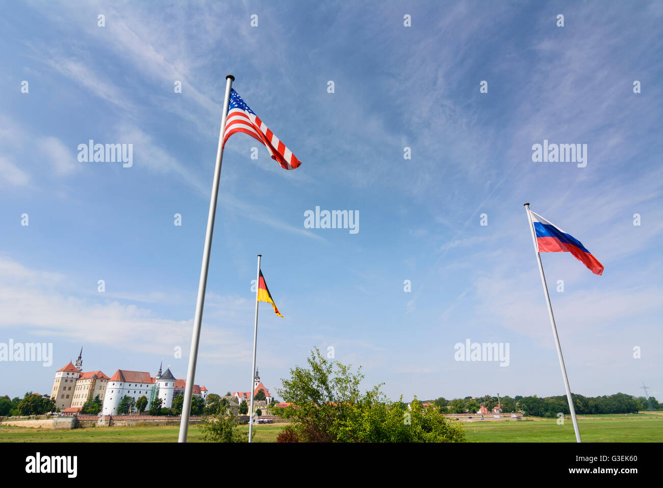 Memorial at River Elbe commemorates the confrontation of Soviet and US ...