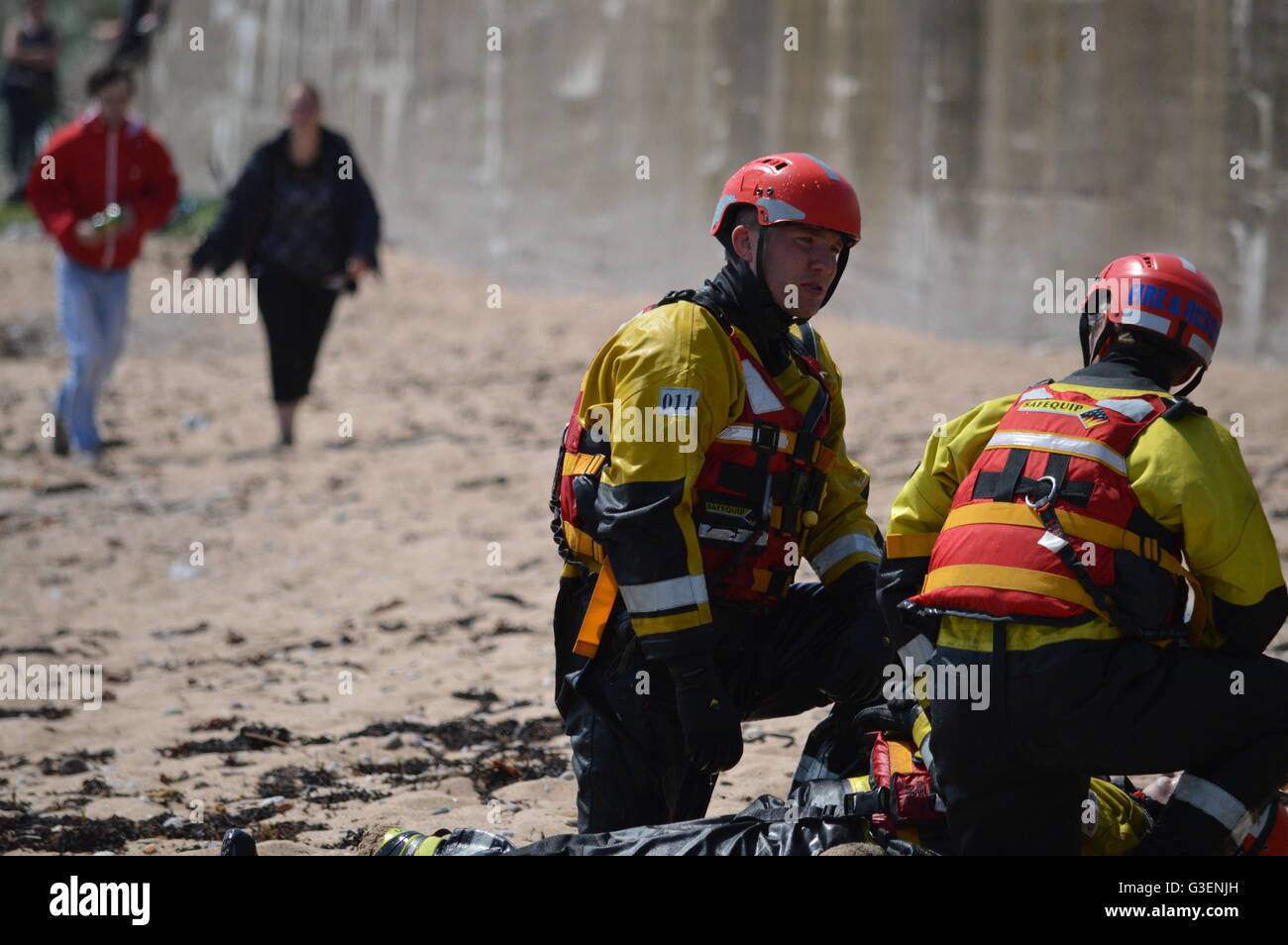 Scottish Fire And Rescue Service Water Rescue / Rope Rescue Exercise ...