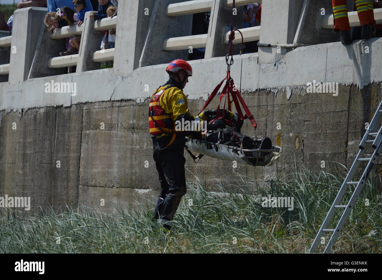 Scottish Fire And Rescue Service Water Rescue / line Rescue Exercise ...