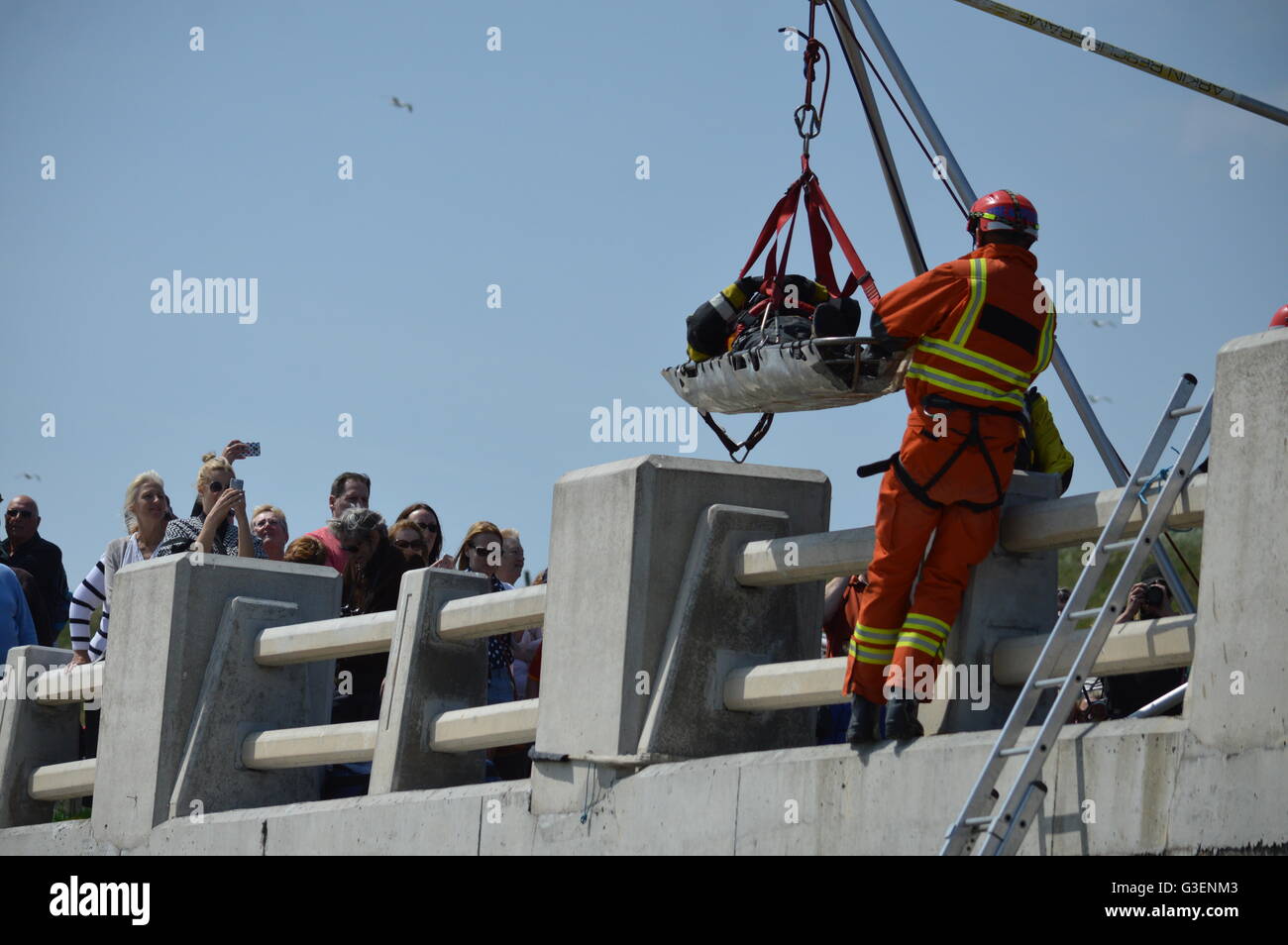 Scottish Fire And Rescue Service Water Rescue / line Rescue Exercise ...