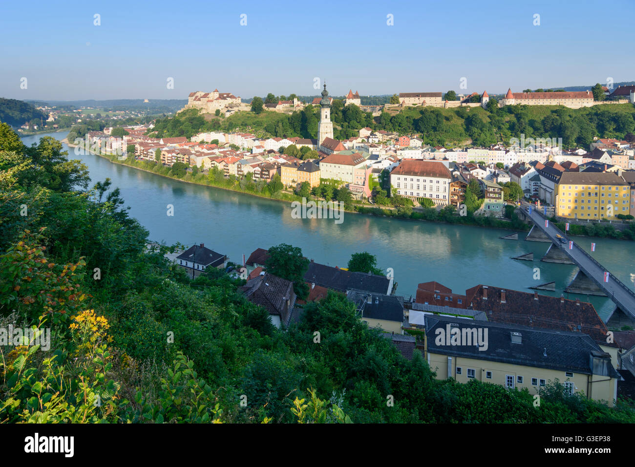 Old City on the Salzach and castle, Germany, Bayern, Bavaria ...