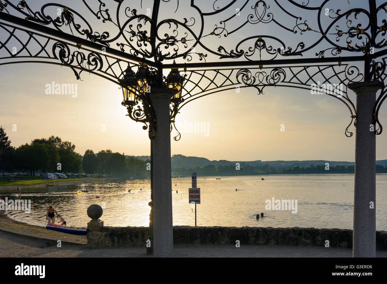 lake Waginger See at beach Waging, Germany, Bayern, Bavaria, Oberbayern ...