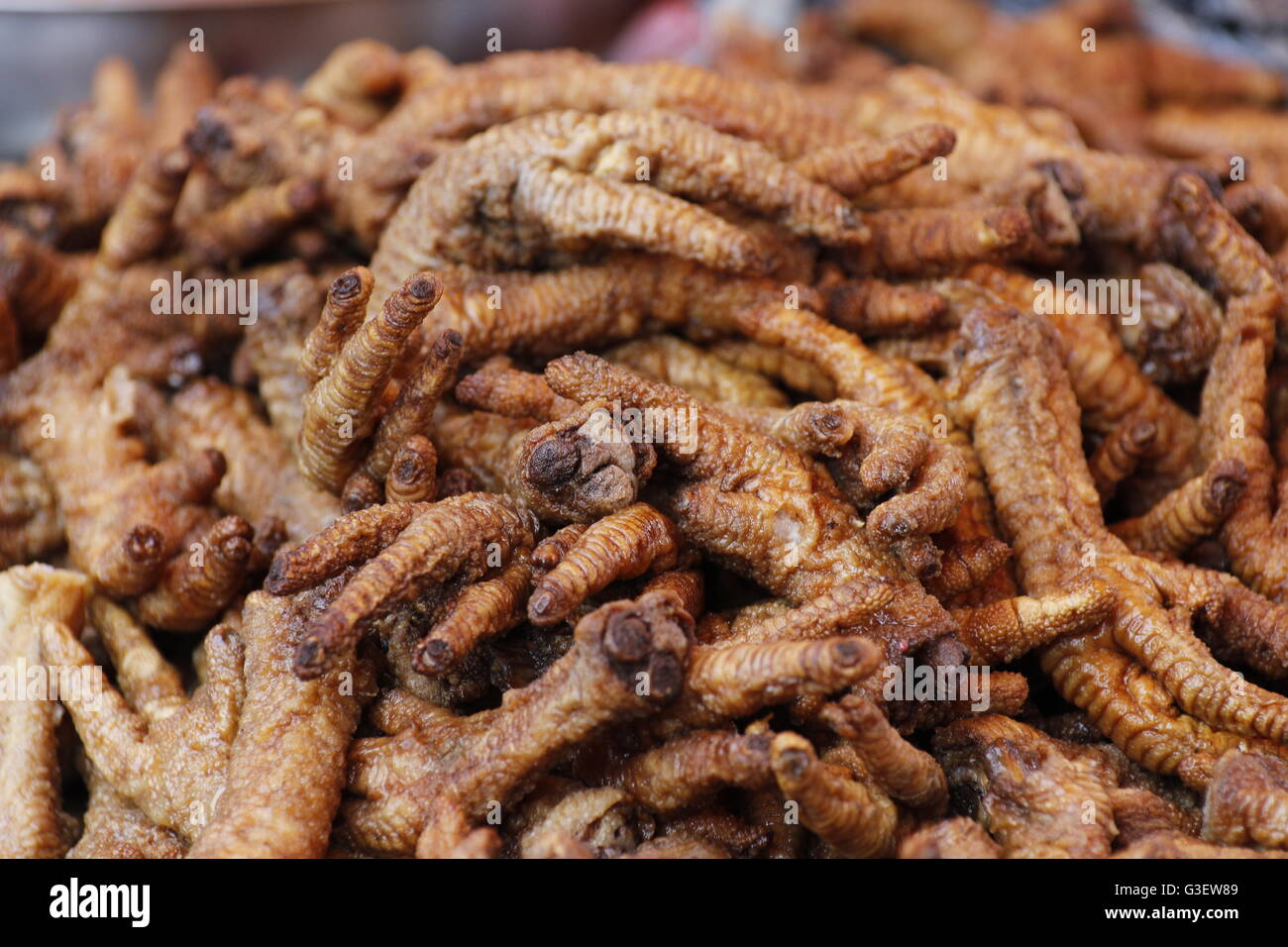 Chicken feet hi-res stock photography and images - Alamy