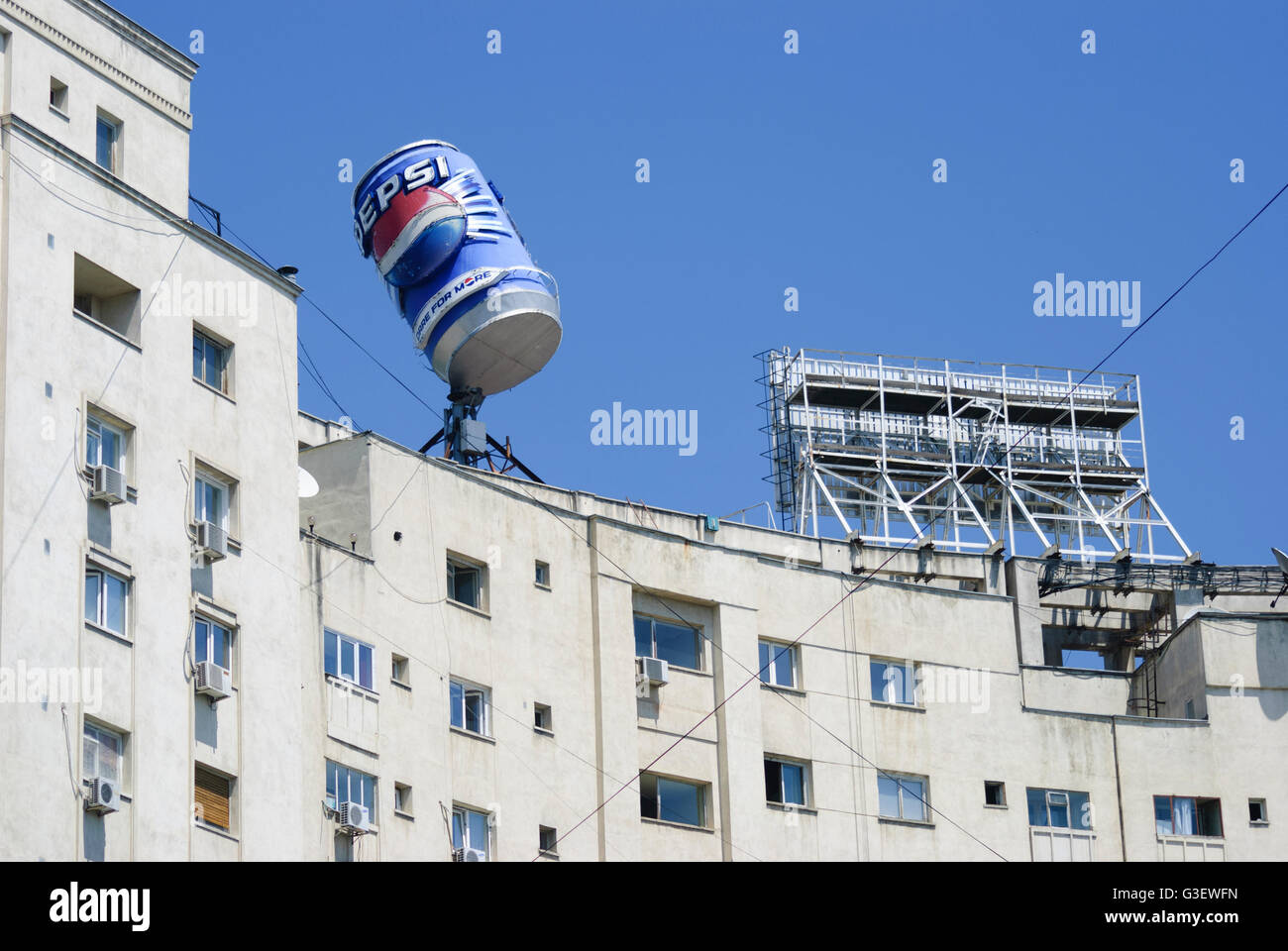 Pepsi advertising hi-res stock photography and images - Alamy