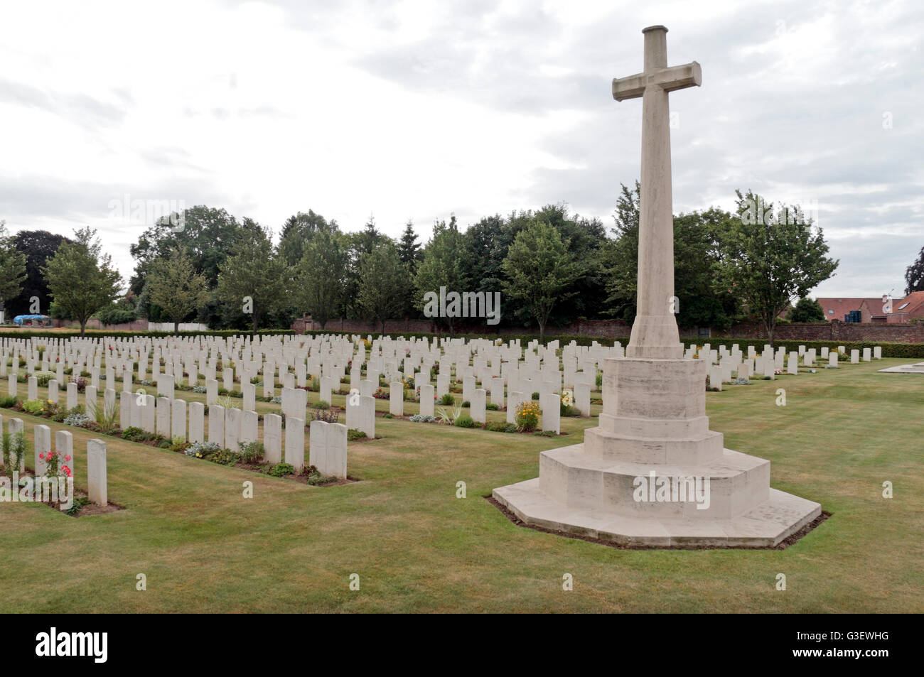 Cwgc ww1 cemetery hi-res stock photography and images - Alamy