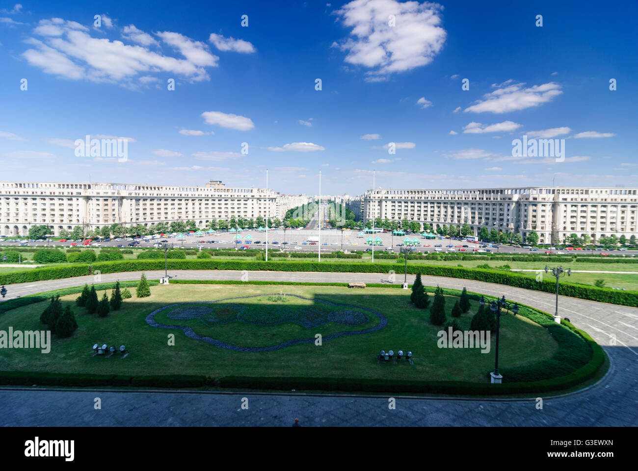 Parliament bucharest romania balcony hi-res stock photography and ...
