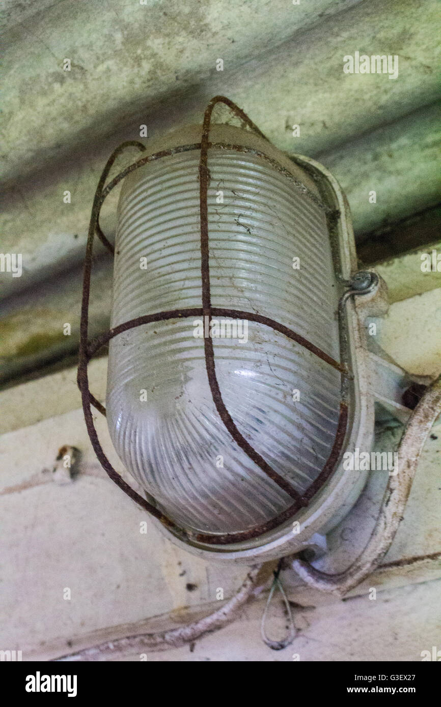 Light fitting hi-res stock photography and images - Alamy