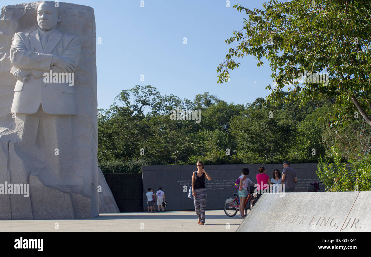Martin luther king monument hi-res stock photography and images - Alamy