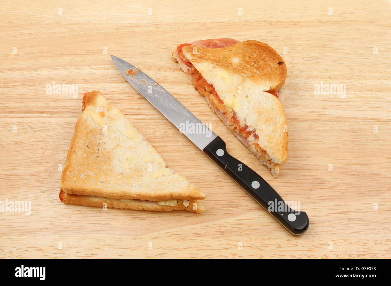 Toasted sandwich hi-res stock photography and images - Alamy