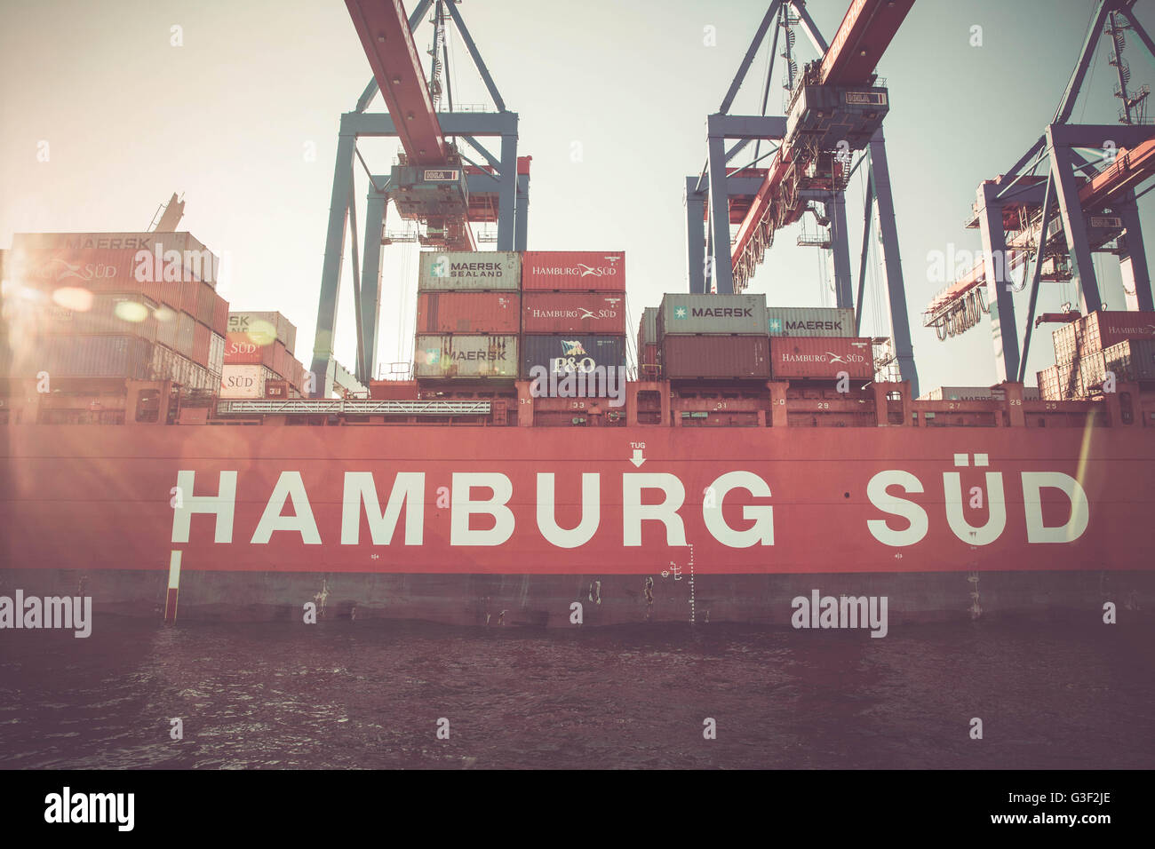 Hamburg Sud Ship High Resolution Stock Photography and Images - Alamy