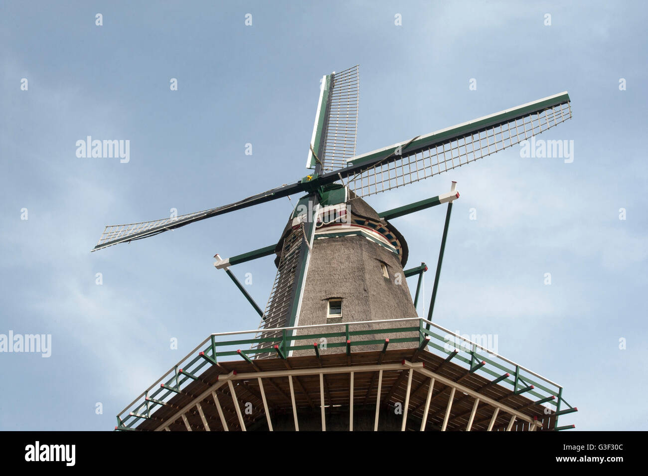 Molen de gooyer hi-res stock photography and images - Alamy