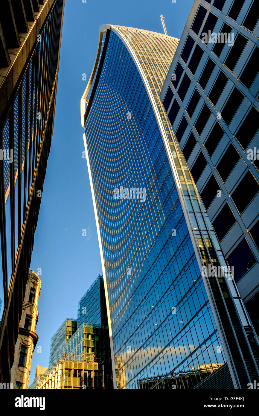 Contemporary architecture in london hi-res stock photography and images ...