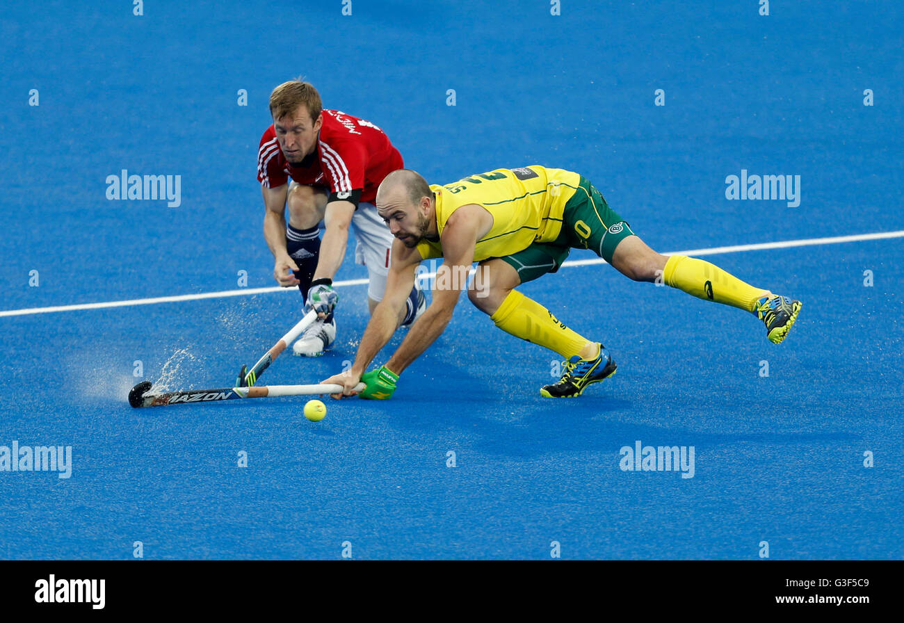 Great Britain's Barry Middleton and Australia's Matthew Swann during ...