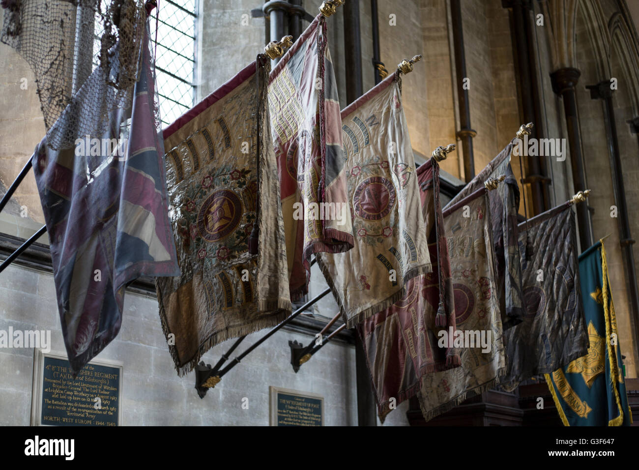 Old england flags hi-res stock photography and images - Alamy