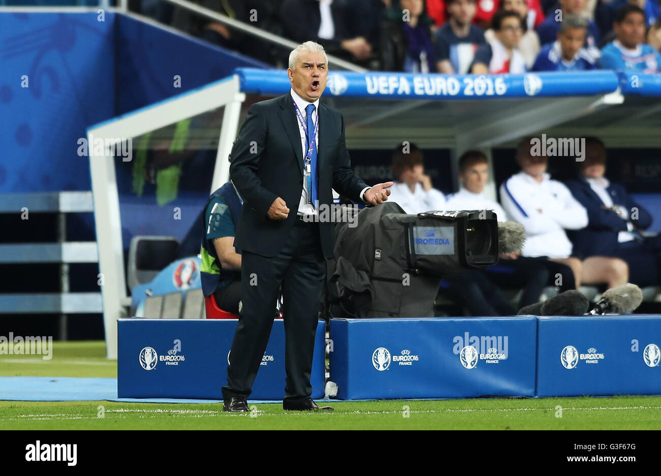 Romania manager Anghel Iordanescu during the UEFA Euro 2016, Group A ...