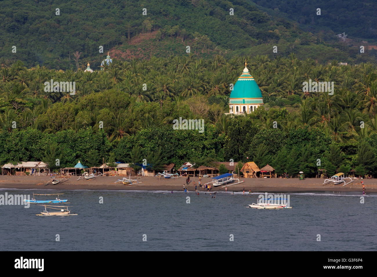 Lembar port hi-res stock photography and images - Alamy