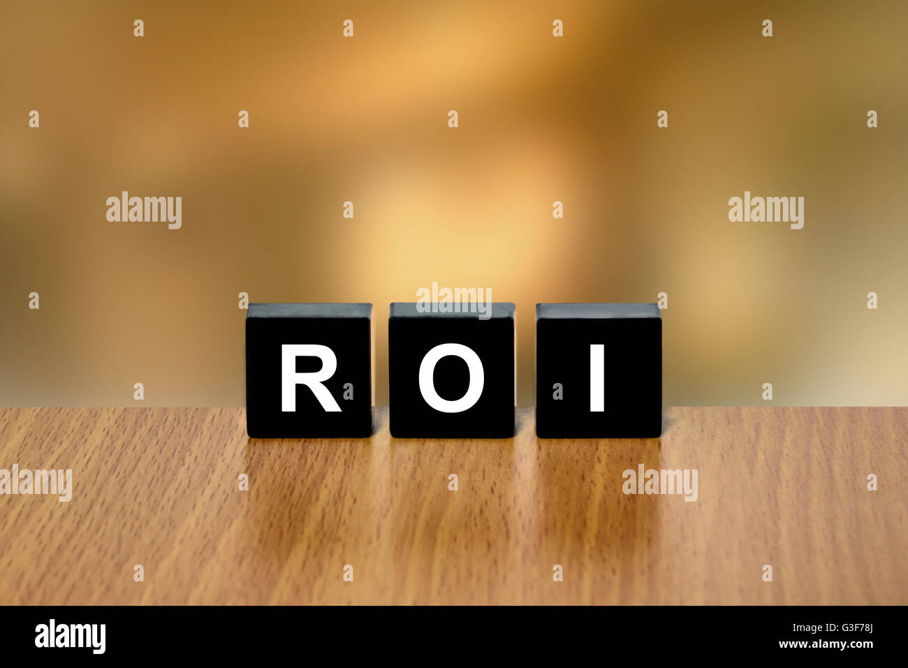 Investment return analysis hi-res stock photography and images - Alamy