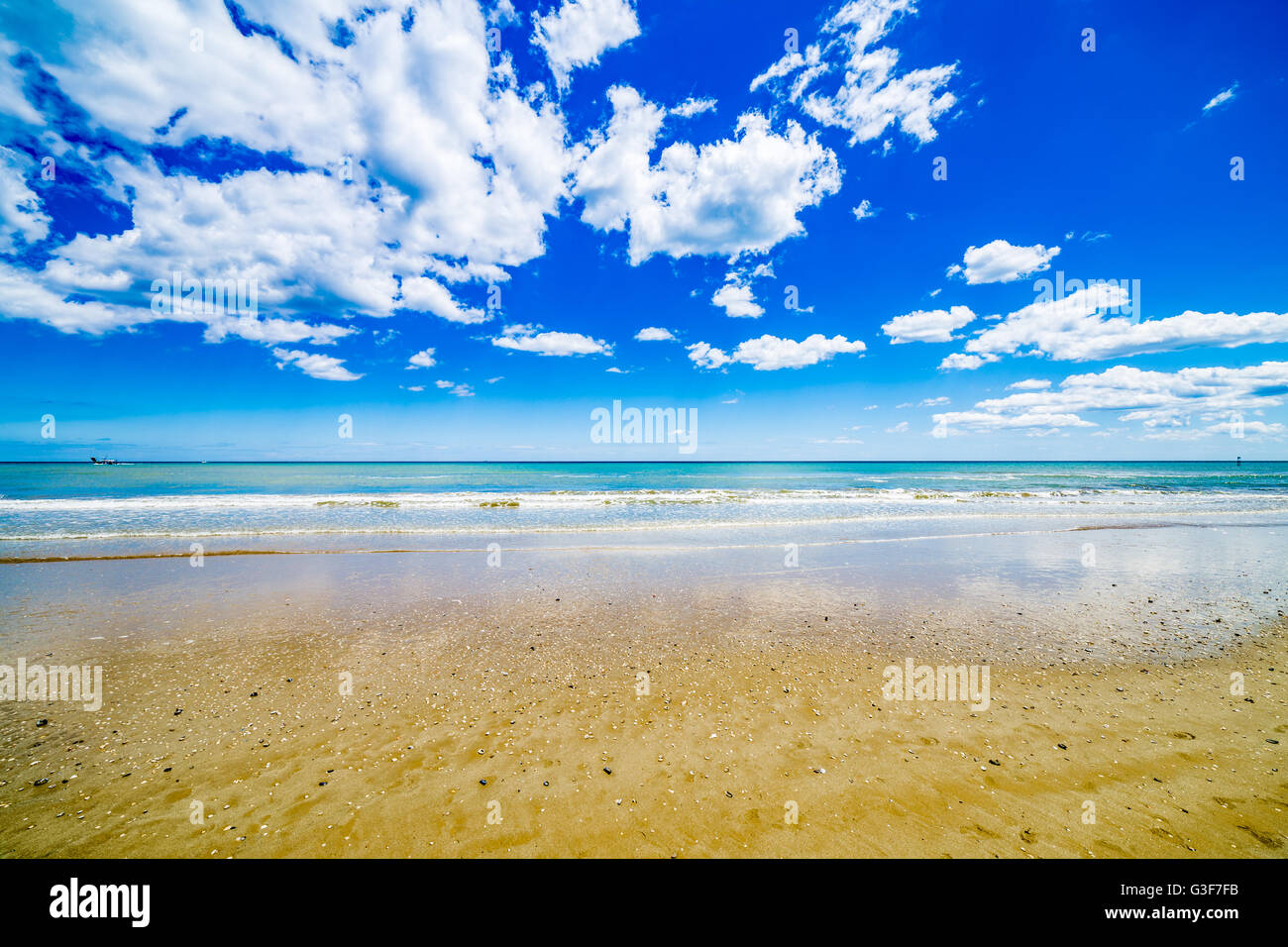 sea and sand on the beaches of the Adriatic Coast in Italy Stock Photo ...