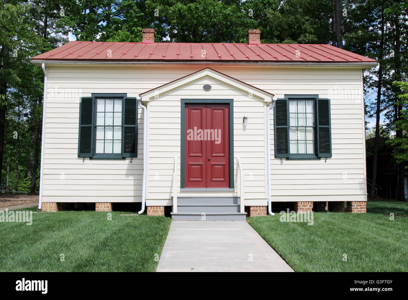 A school house Stock Photo - Alamy