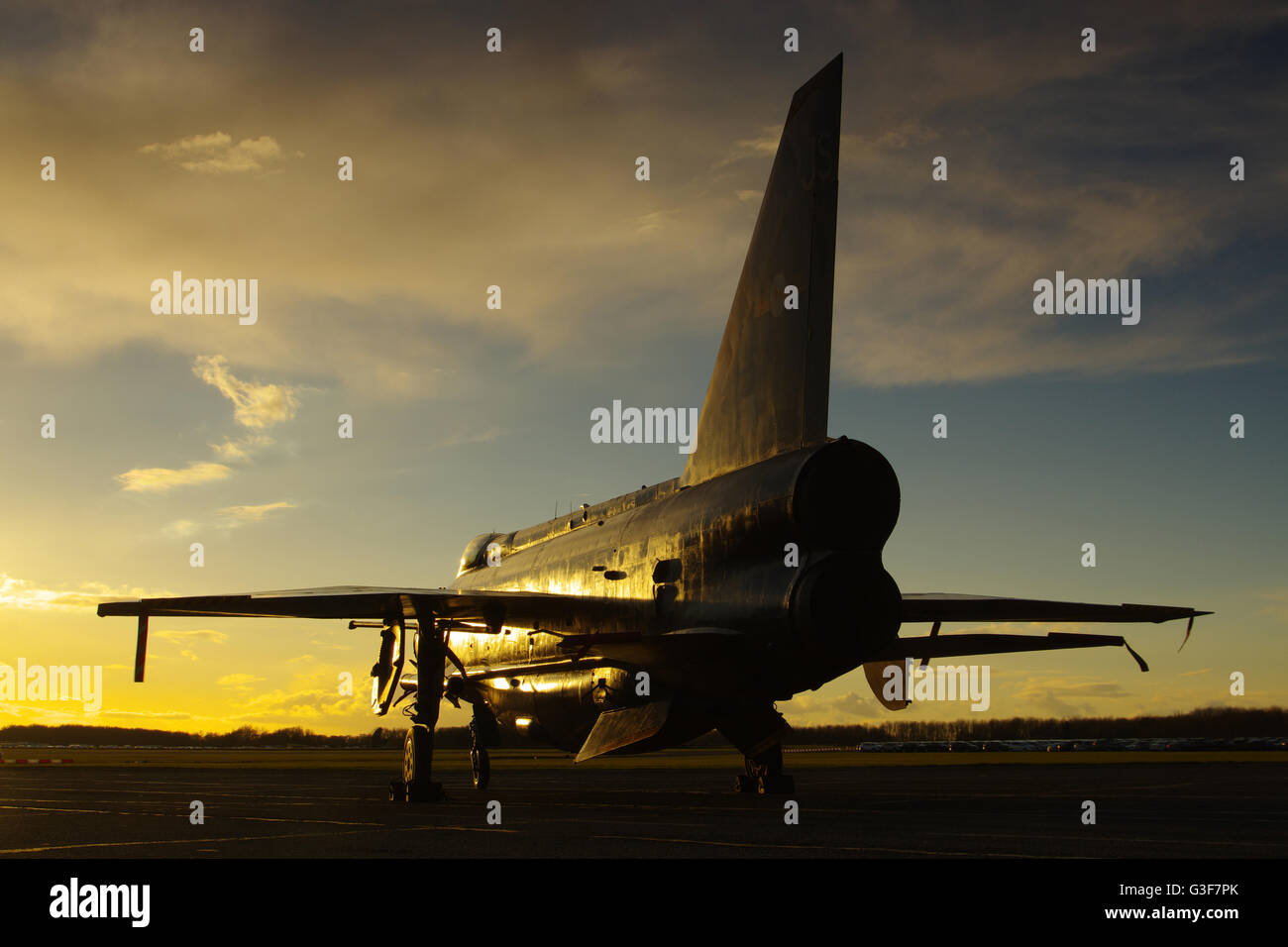 Lightning F6 High Resolution Stock Photography and Images - Alamy
