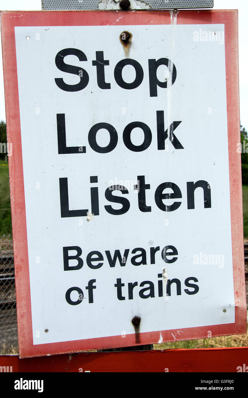 Stop look listen sign notice hi-res stock photography and images - Alamy