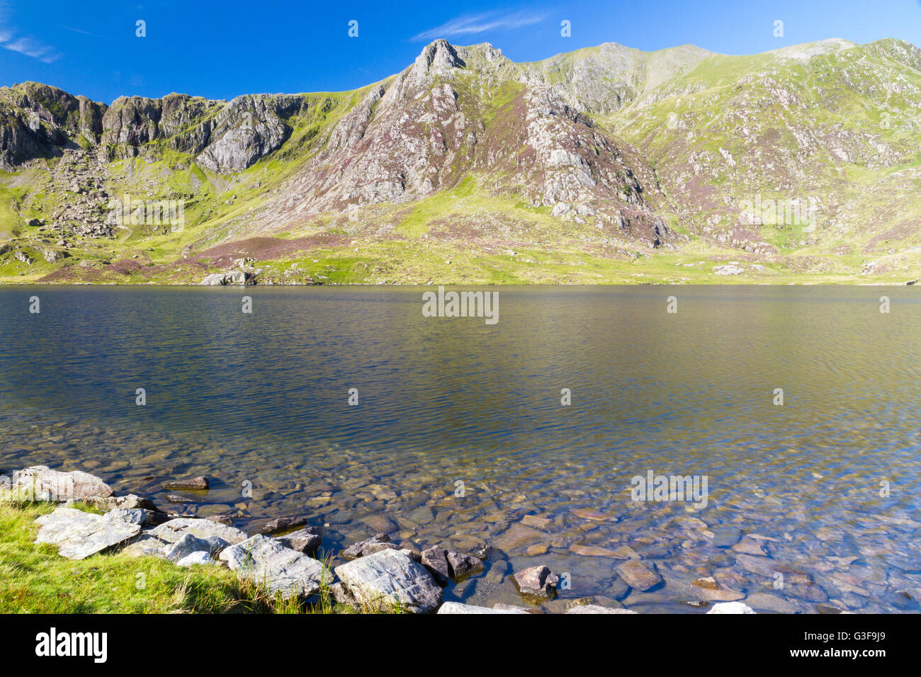 Idwal devils kitchen hi-res stock photography and images - Alamy
