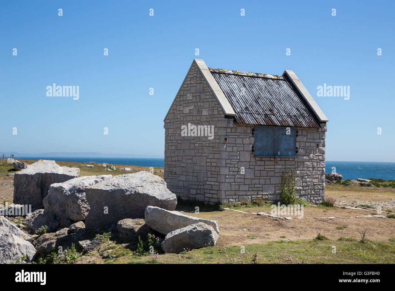 Portland stone building hi-res stock photography and images - Alamy