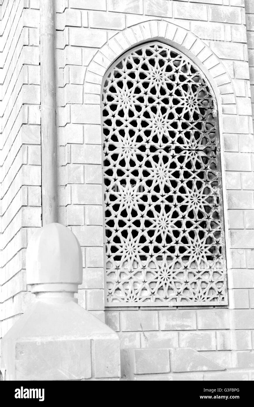 in oman the old ornate window for the mosque Stock Photo - Alamy