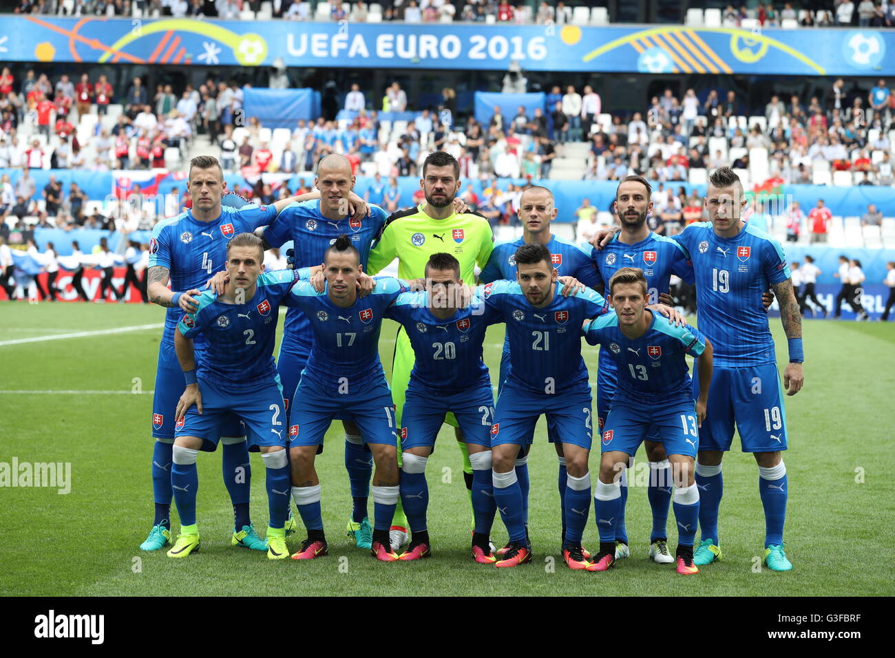 See pa story soccer slovakia hi-res stock photography and images - Alamy