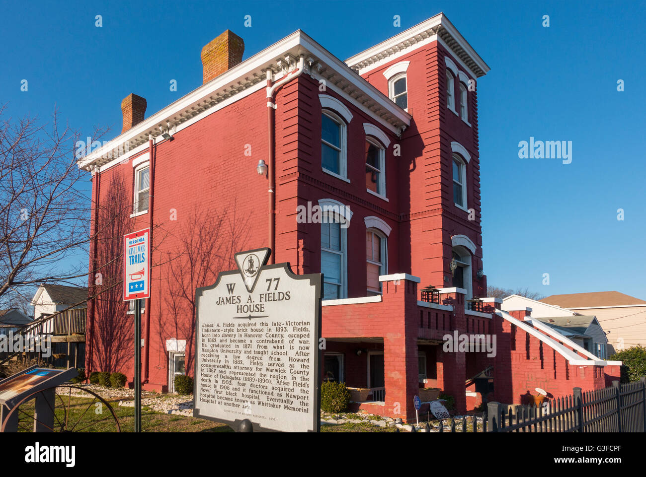 James in the fields hi-res stock photography and images - Alamy