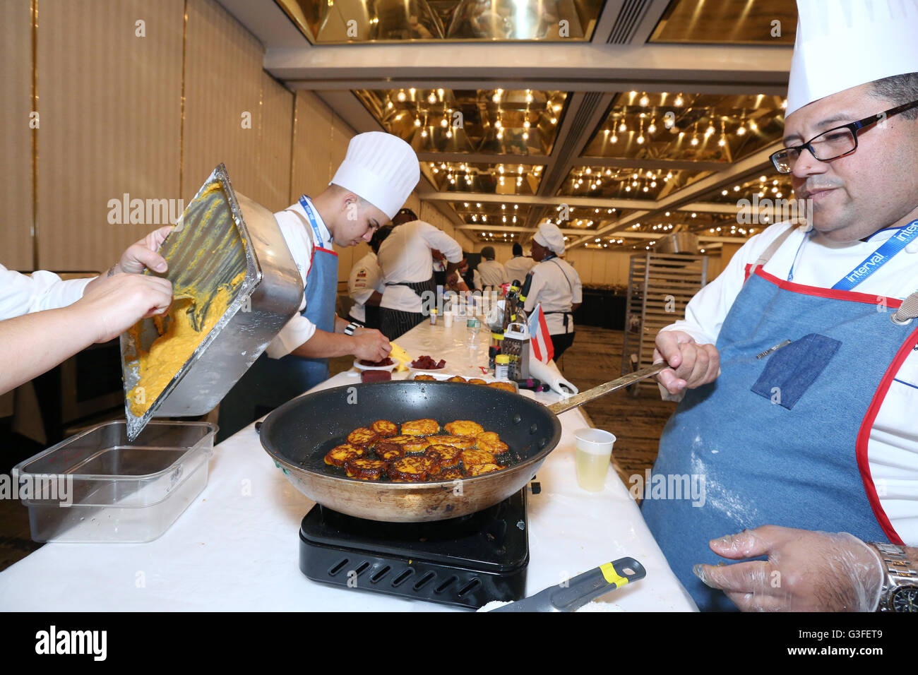 Team puerto rico hi-res stock photography and images - Alamy
