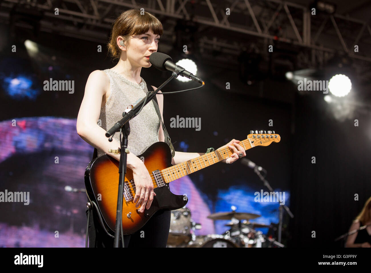 Elena Tonra High Resolution Stock Photography and Images - Alamy